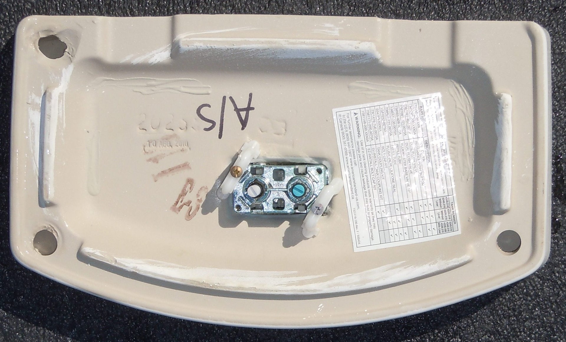 American Standard 735138 • Cheap Toilet Tank Lids