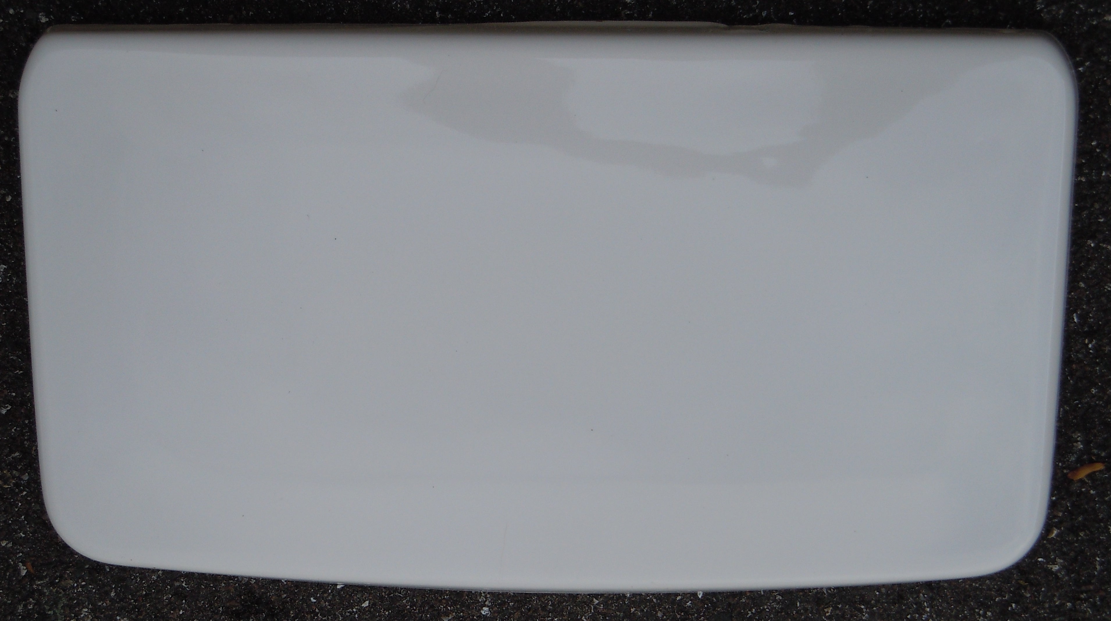 Universal Rundle 3445 Reproduction • Cheap Toilet Tank Lids