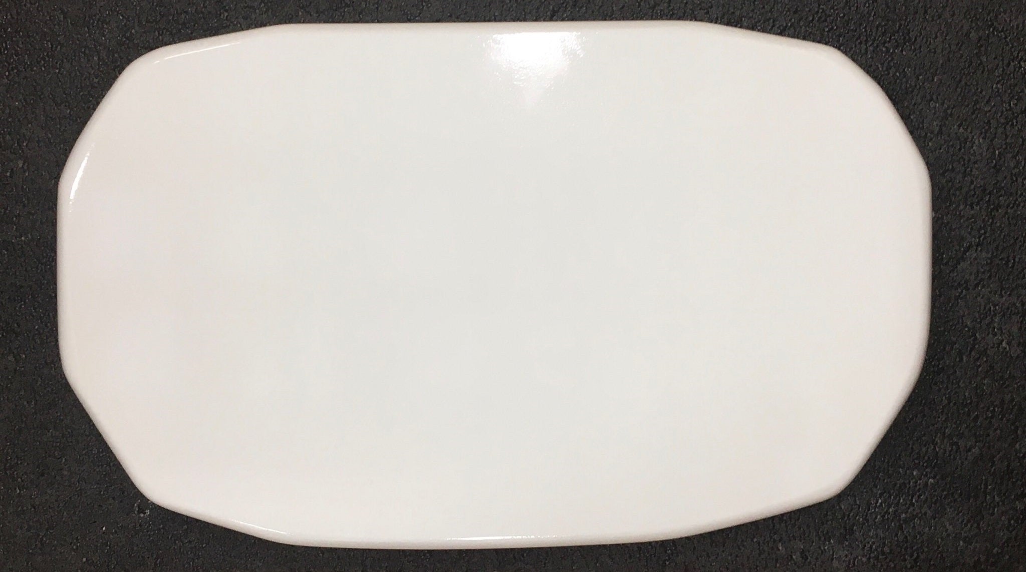 Universal Rundle 4003 Reproduction • Cheap Toilet Tank Lids