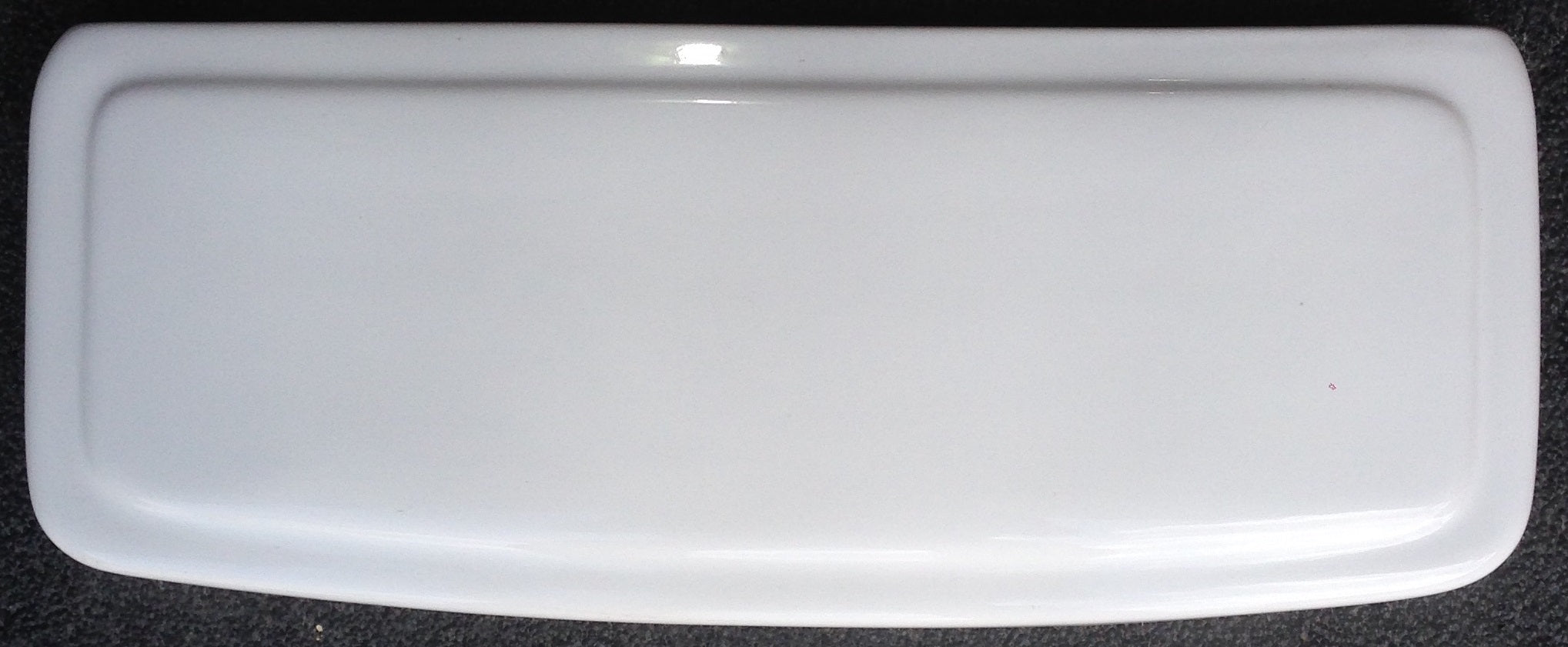 Universal Rundle 4443 #2 • Cheap Toilet Tank Lids
